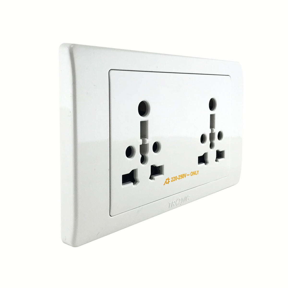 Twin Universal Socket – Tronic Tanzania