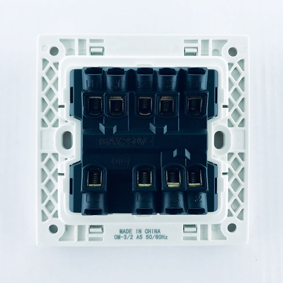 Big Button Switch 3 Gang 2 Way – Tronic Tanzania