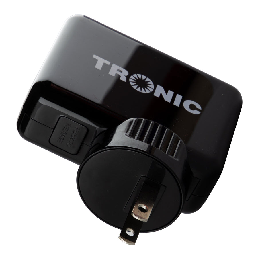 Universal Travel Adaptor – Tronic Tanzania